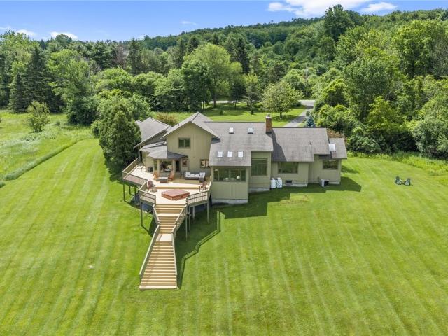 3845 Burlingame Road