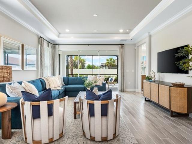 3845 Fraccareta Way, Wesley Chapel, FL 33543