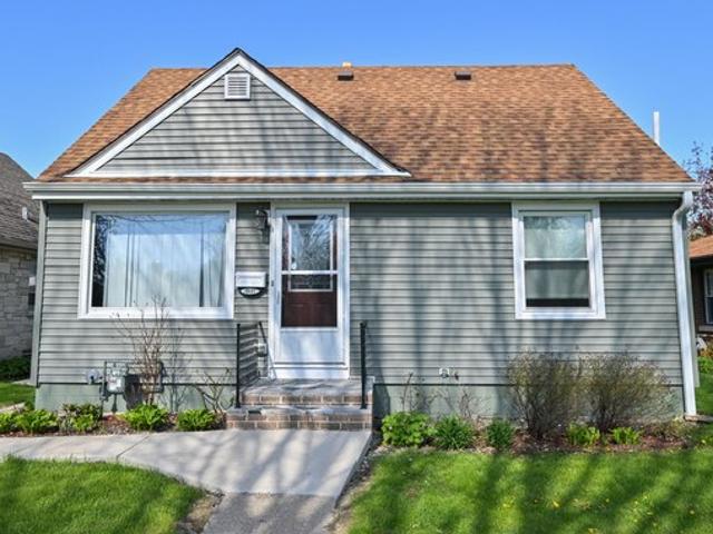 3845 S 13th St, Milwaukee, WI 53221