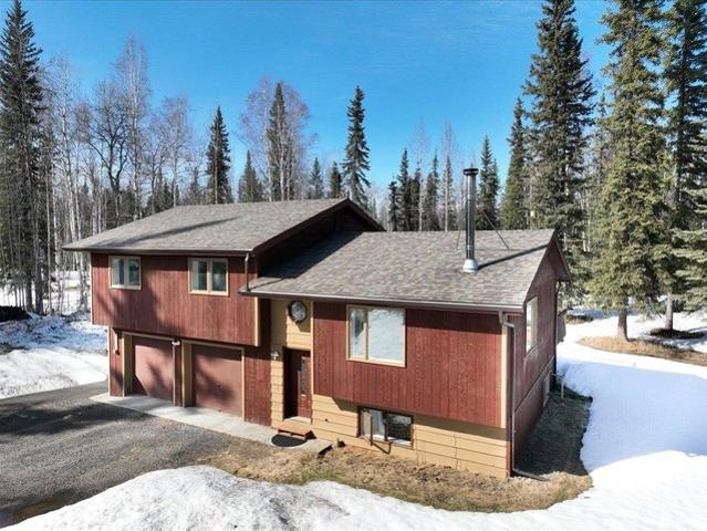 3846 Blessing Ave, North Pole, AK 99705