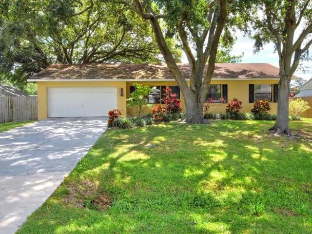 3846 Country Loop E, Lakeland, FL 33811