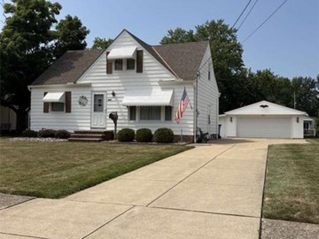 3846 E 365th St, Willoughby, OH 44094
