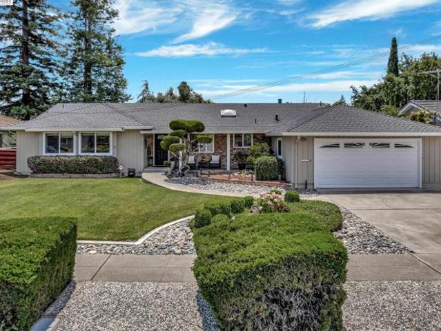 38473 Logan Dr, Fremont, CA 94536