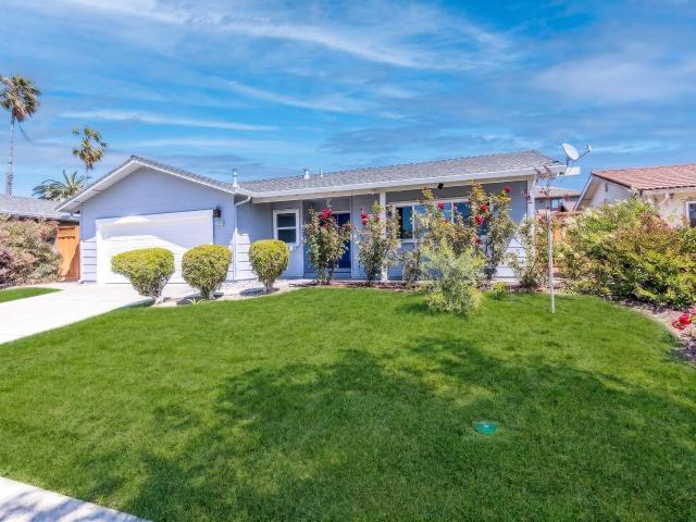 38475 Jacaranda Dr