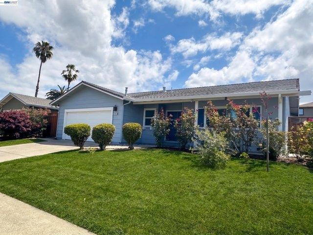 38475 Jacaranda Dr, Newark, CA 94560