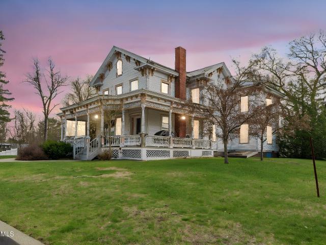 3847 Main Street