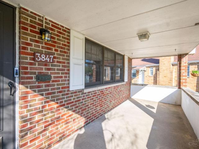 3847 Maywood Court