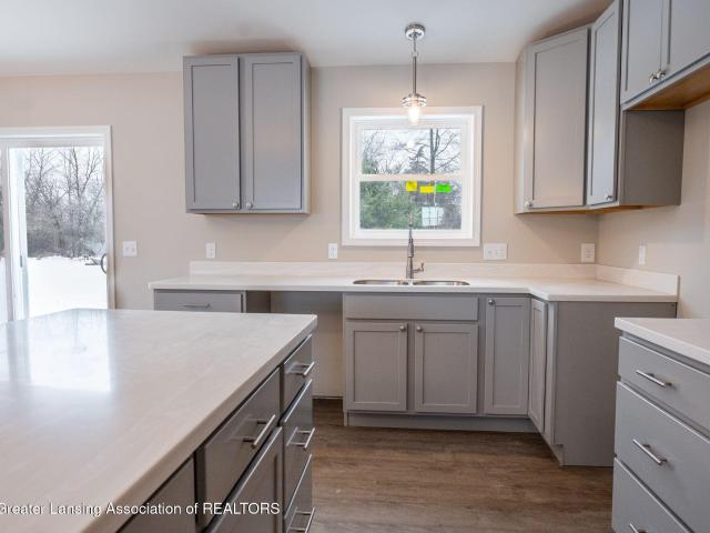 3847 Minix Drive
