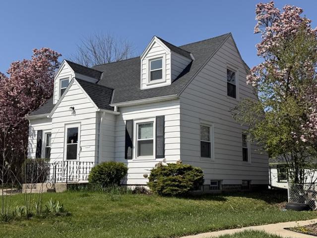 3847 N 55th St, Milwaukee, WI 53216