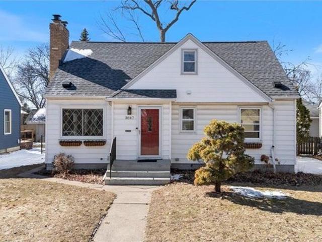3847 Zenith Ave N, Robbinsdale, MN 55422