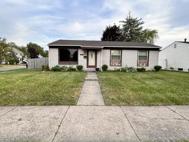 38485 Monmouth St, Westland, MI 48186
