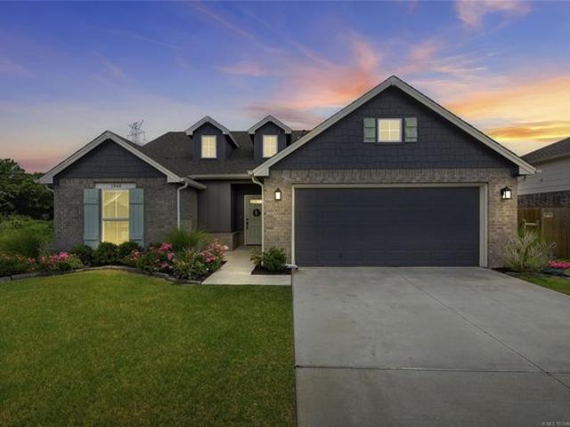 3848 E 144th Pl S, Bixby, OK 74008