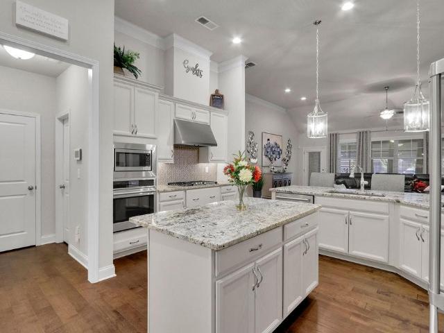 3848 Heirloom Loop Court