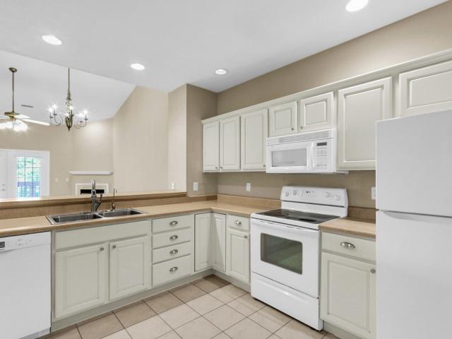 3848 Thornhill Circle # 3848