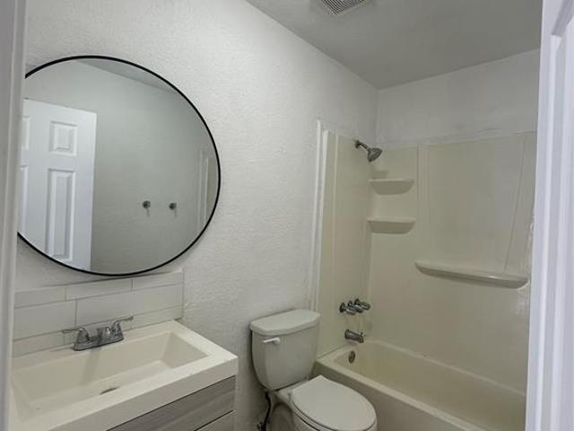 3848 Waldorf Street