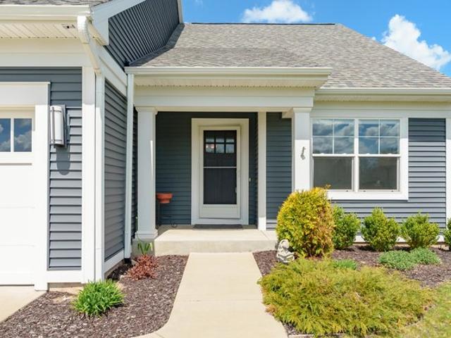 3848 Wetherington Pt, Kalamazoo, MI 49006