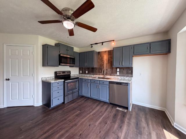 3849 Hearthstone Dr, Chapel Hill, TN 37034 | MLS #3179
