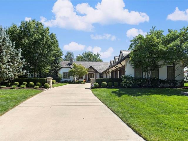 3849 W 139th Ter, Leawood, KS 66224 | MLS #2606 | Compass