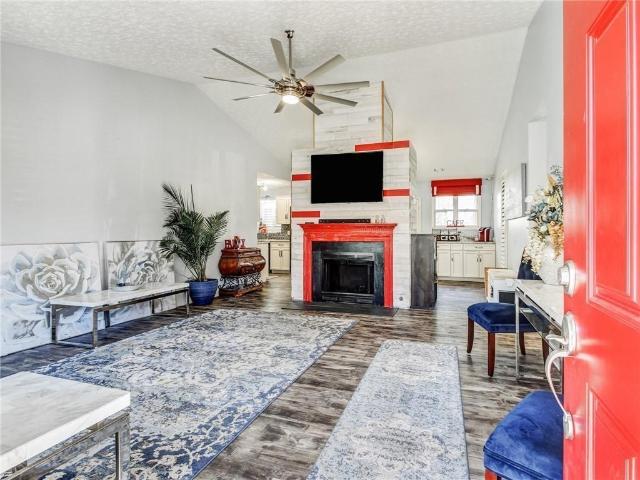 3840 Forsythia Way