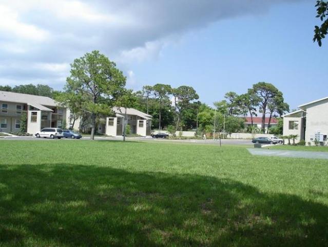 3840 34th Ave S #102 Saint Petersburg, FL 33711