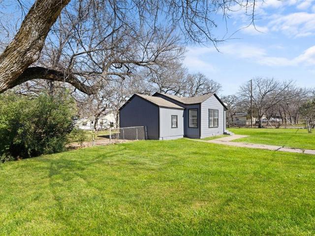 3841 Avenue M, Fort Worth, TX 76105 | MLS #21154 | Compass
