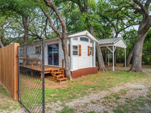 3841 Boquillas Cir, Granbury, TX 76048