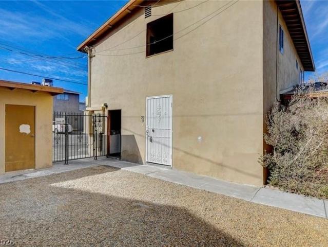 3841 Daisy St, Unit 19, Las Vegas, NV 89119 | MLS #2755