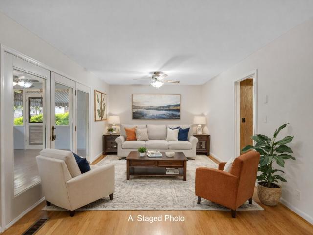 3841 Rollingwood Drive