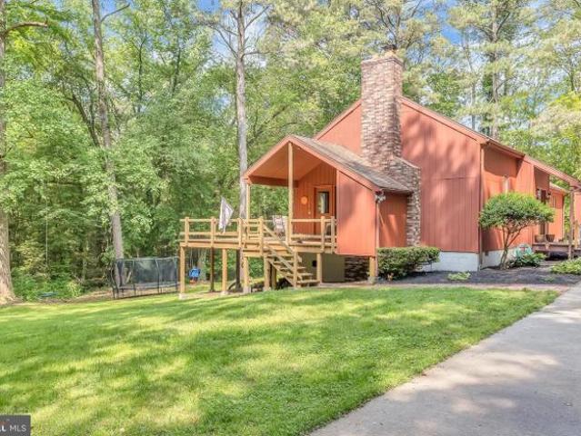 3841 Sirman Dr, Snow Hill, MD 21863