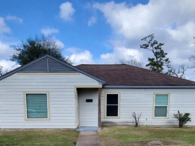 3841 Wentworth St, Houston, TX 77004
