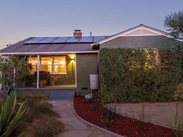 3842 Alsace Ave, Los Angeles, CA 90008