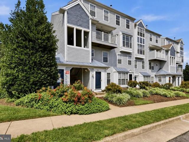 3842 Clore Pl Unit 3842, Woodbridge, VA 22192