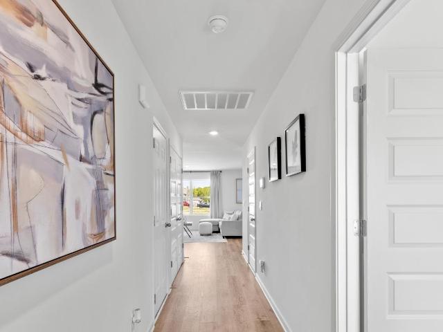 3842 Heritage Crest Drive