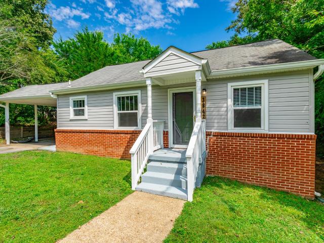 3842 Kingwood Circle