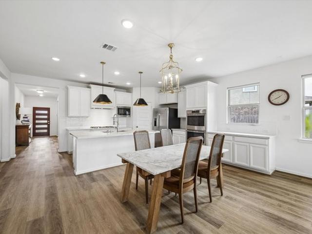 3842 Supremes Trl, Spring, TX 77386