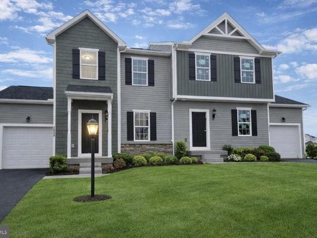 3843 Castle Dr Lot 193, Dover, PA 17315