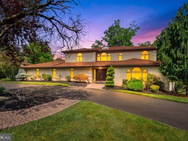 3843 Loop Rd, Huntingdon Valley, PA 19006