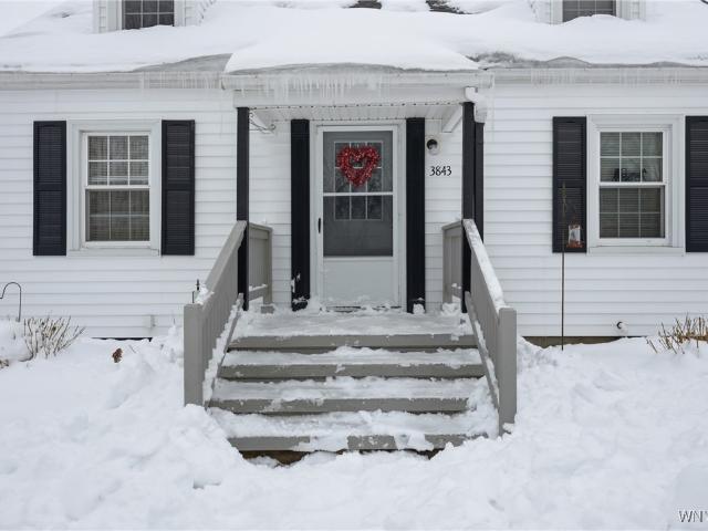 3843 Ransomville Road