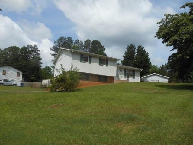 3843 S Ridge Dr, Lithia Springs, GA 30122