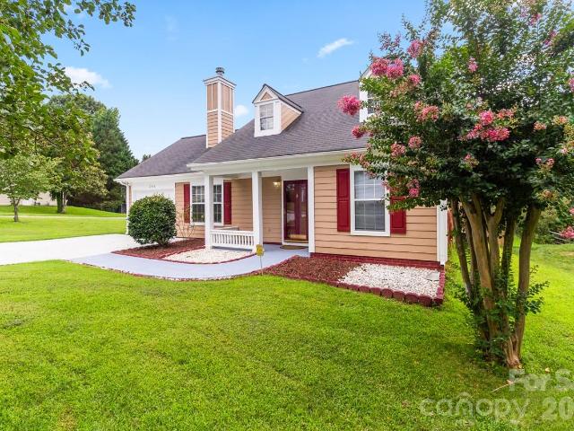 384 Cedarcroft Drive
