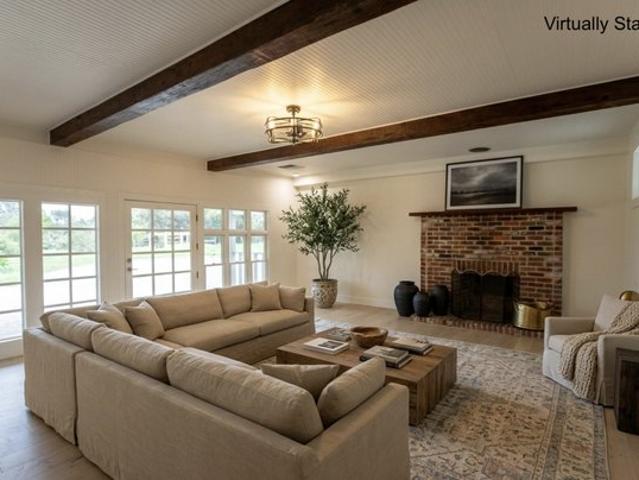 384 Crazy Horse Canyon Rd, Salinas, CA 93907