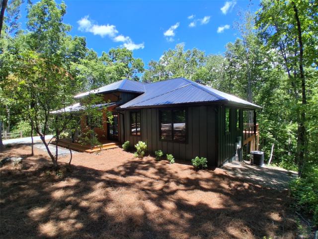 384 Lone Panther Ridge