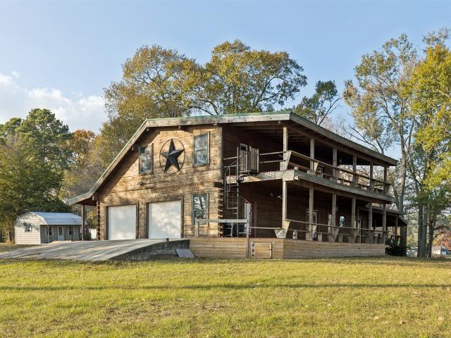 384 Lonesome Dove Trail
