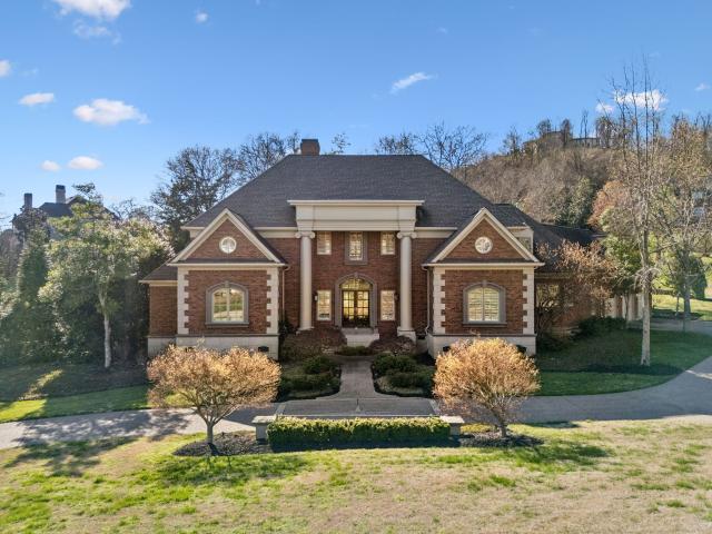 384 Lake Valley Dr