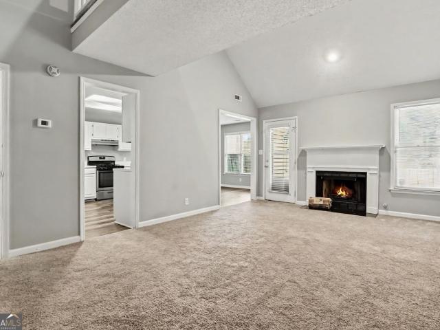 384 Lakeridge Court