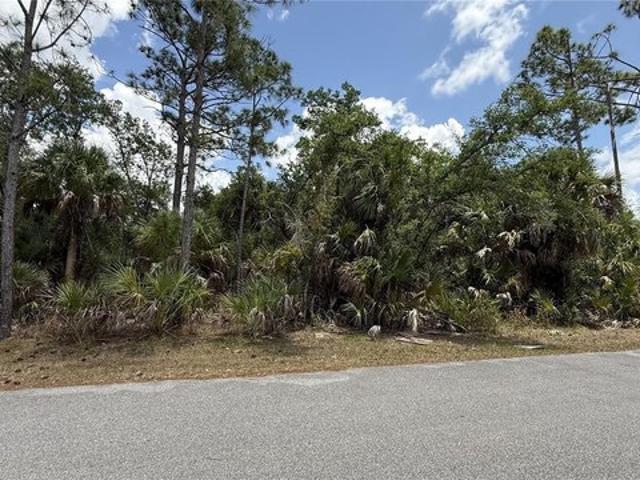 384 Munoz St, Port Charlotte, FL 33953
