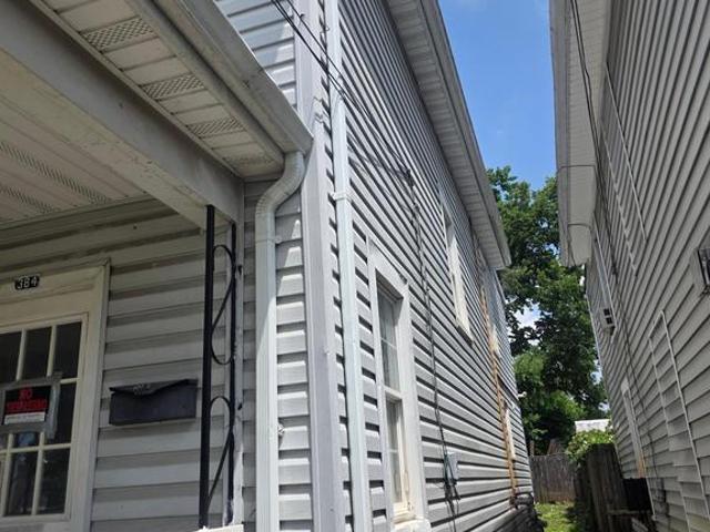 384 National Avenue