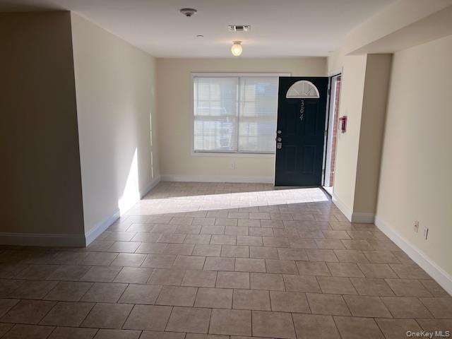 384 W Montauk Hwy, Lindenhurst, NY 11757 | MLS #975911
