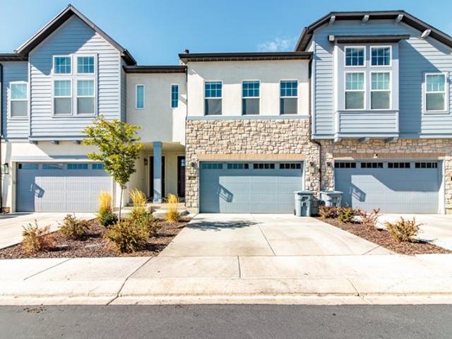 384 W Songbird Ln Unit 5, Lindon, UT 84042