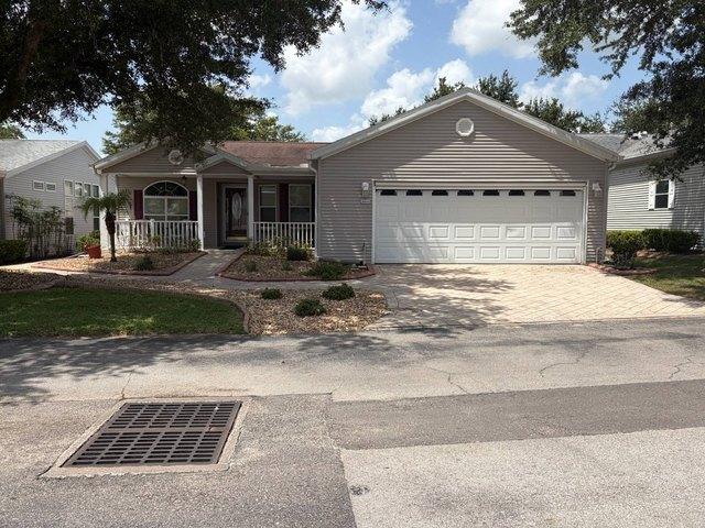 38544 Callaway Blvd, Dade City, FL 33525